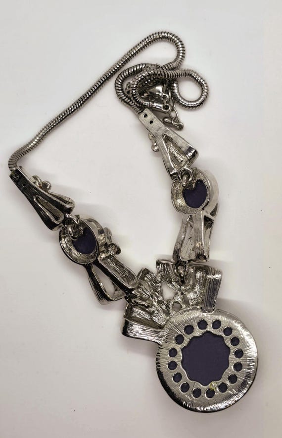 Chunky silver costume jewellery store