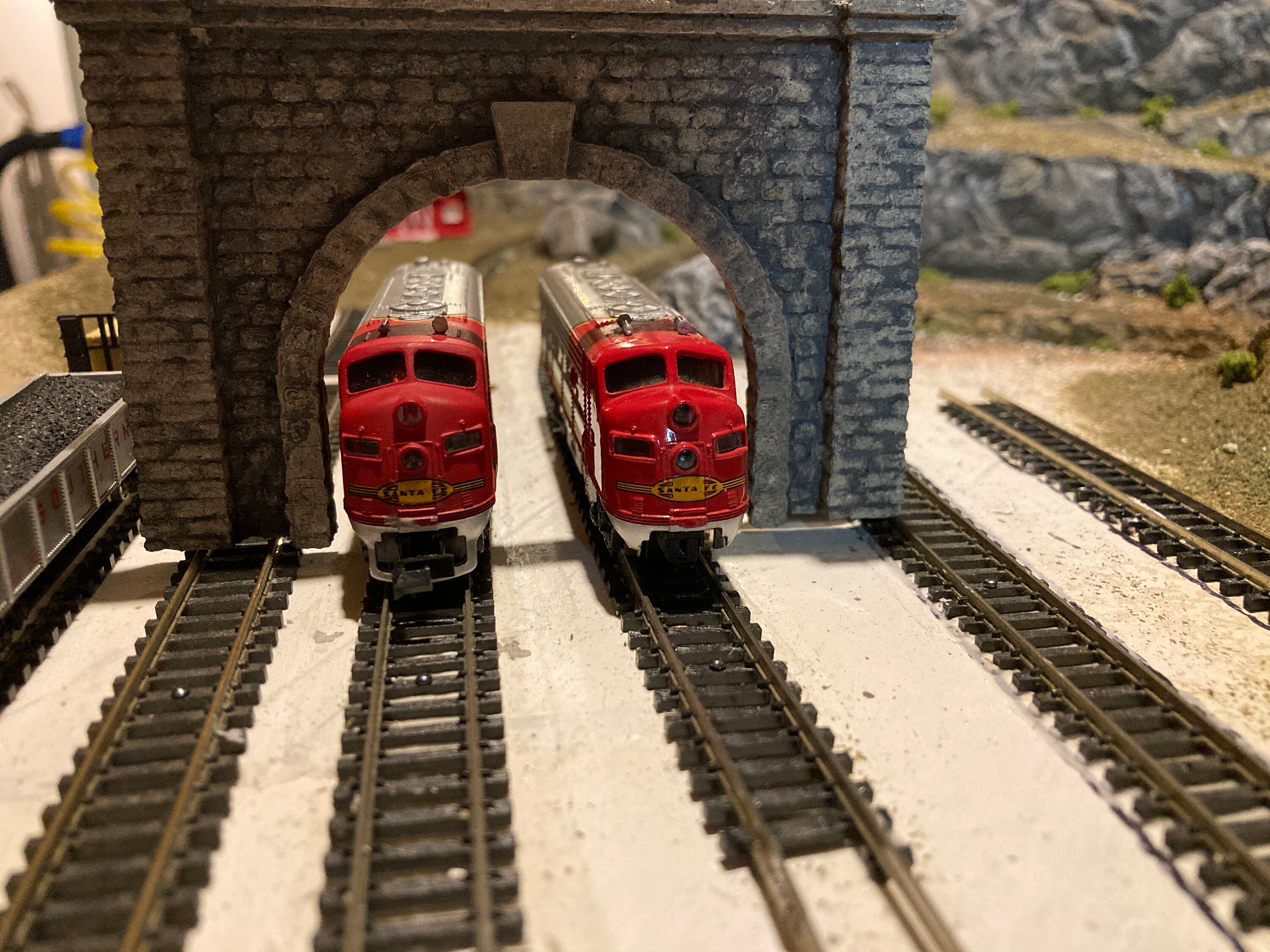N Scale Double Tunnel With Side Walls - Etsy
