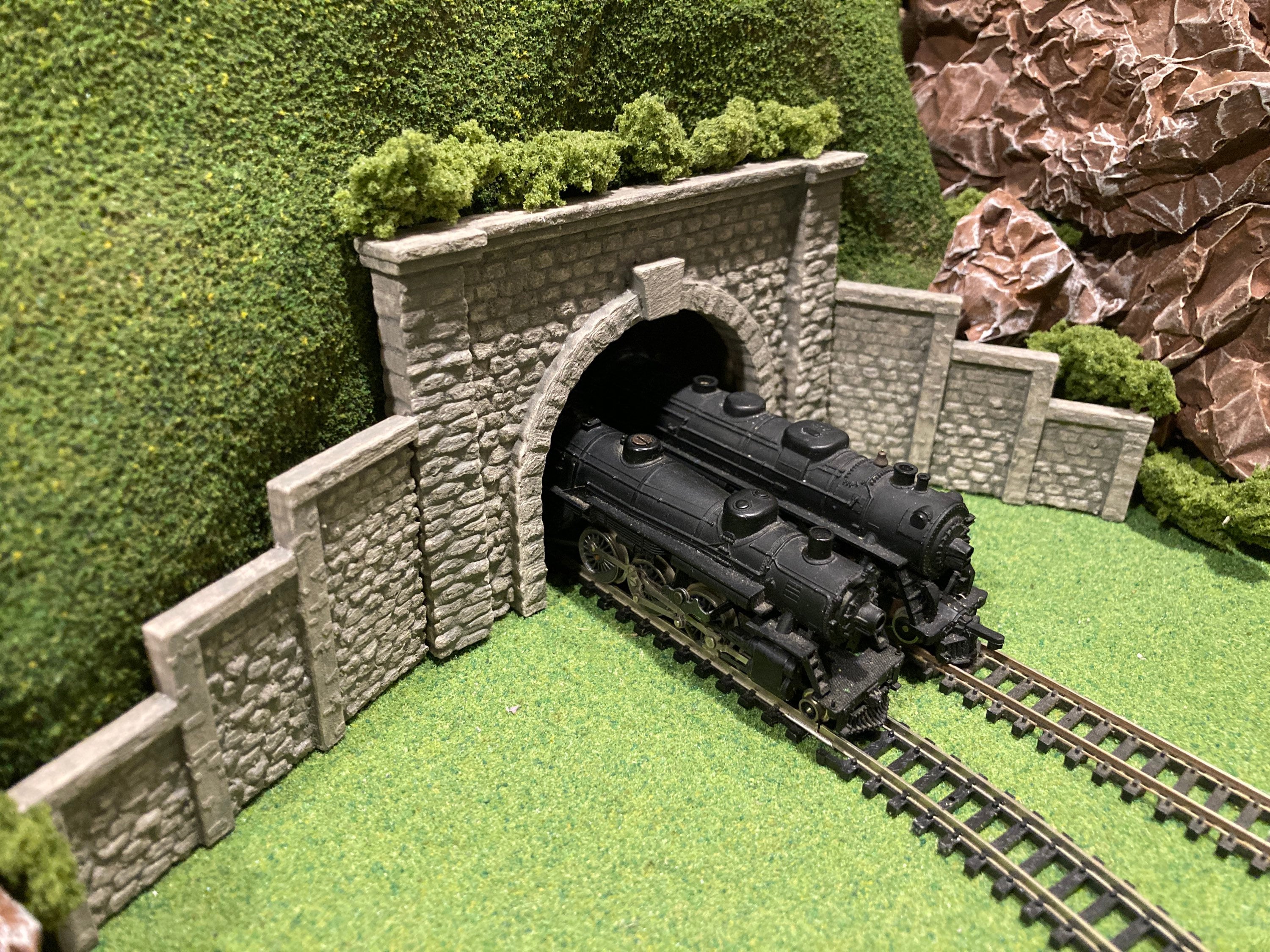 N Scale Double Tunnel With Side Walls - Etsy