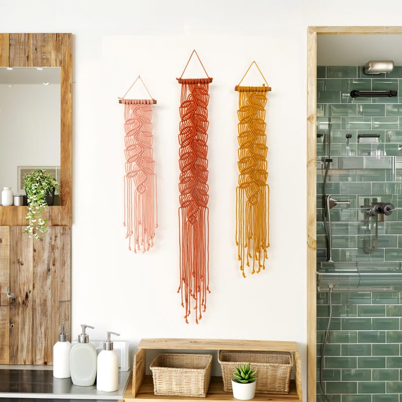 Pinky Vertical Macrame Wall Hanging, Leaf Woven Tapestry, Mid Century ...