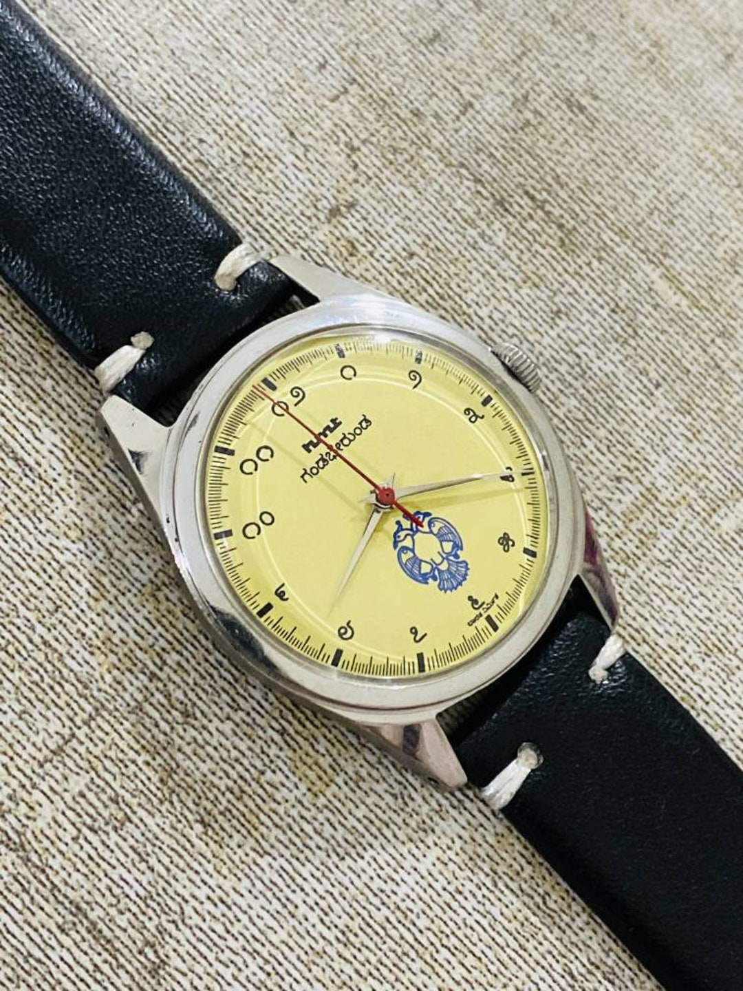 Beautiful Vintage Hmt Gandaberunda Kannada Numerals Yellow Dial Hand ...