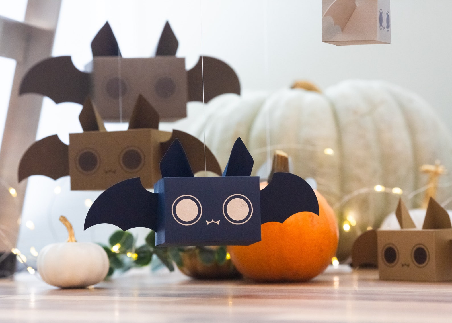 Cube Bat | Easy Beginner DIY 3D Papercraft Digital SVG Template - Etsy