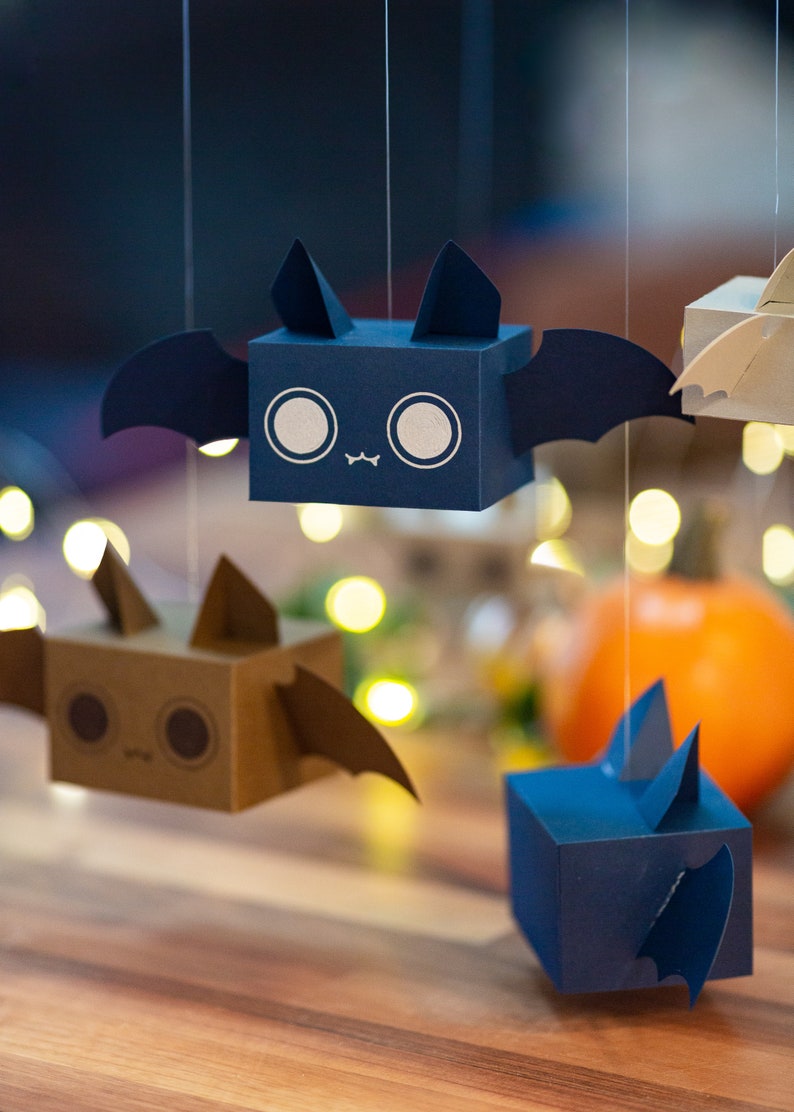 Cube Bat | Easy Beginner DIY 3D Papercraft Digital SVG Template - Etsy