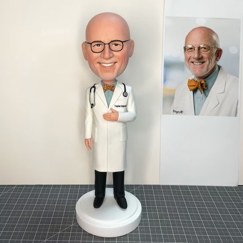 Personalized Doctor Bobbleheads, Custom Medical Doctor Bobblehead ...