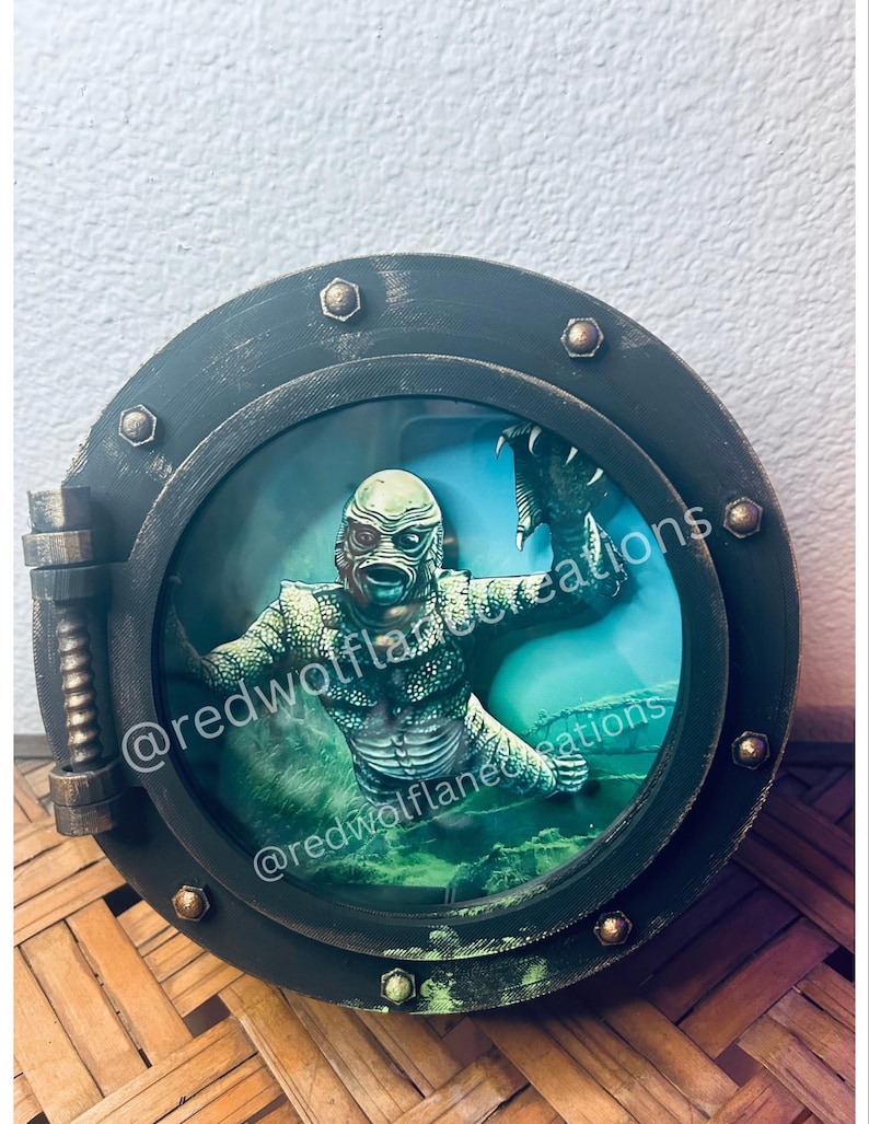 Porthole to the Lagoon – LED Glowing Sea Creature Purse, Tiki Horror ...