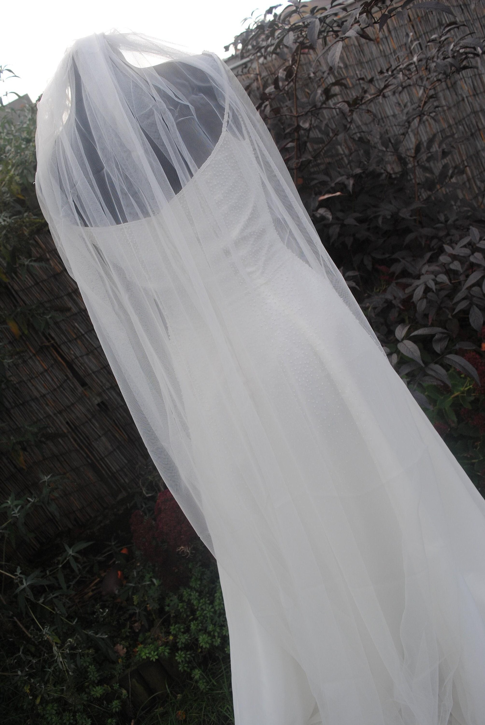 Simple Sheer Minimalist Veil, Barely-there Veil, 1 Tier Veil, Wedding ...