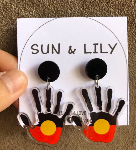 Aboriginal Handprints/ Art/ Love Naidoc Week/ Aboriginal Flag/ - Etsy