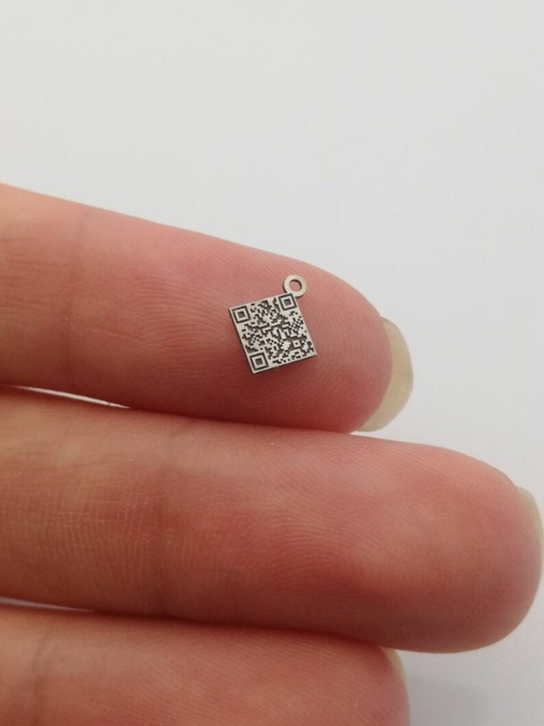 QR Code Logo Charm Link Tag for Your Brand Two Side Engrave Charm With ...