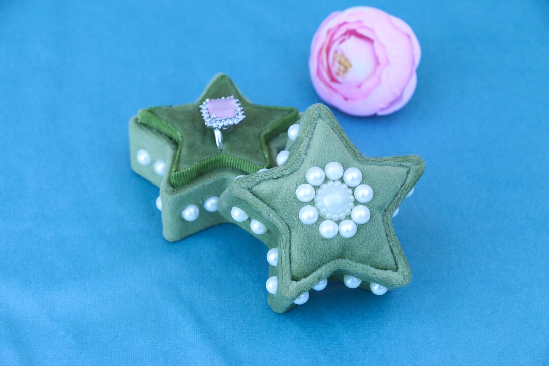 Pearl Velvet Green Star Ring Box, Wedding Ring Box, Proposal Velvet ...
