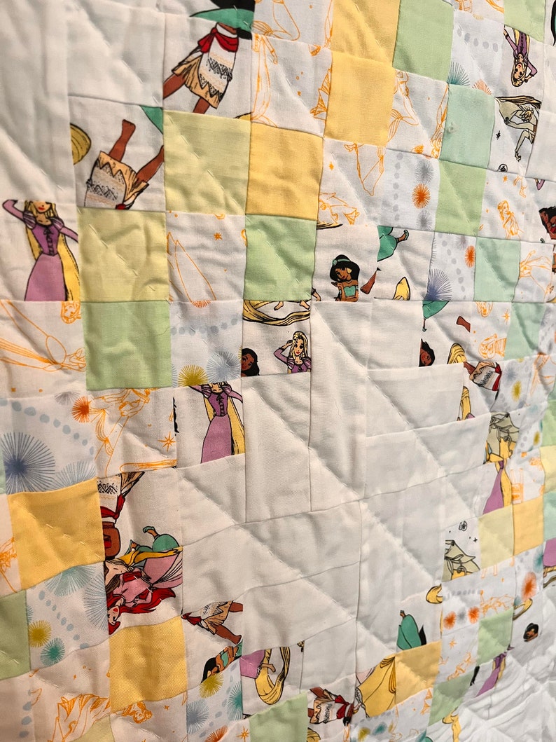 Disney Princesses Quilt - Etsy