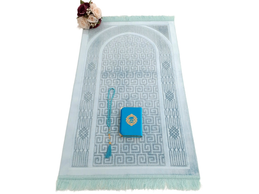 Personalized Luxury Light Blue Prayer Mat Set-quran Tasbeeh Favor-gift ...