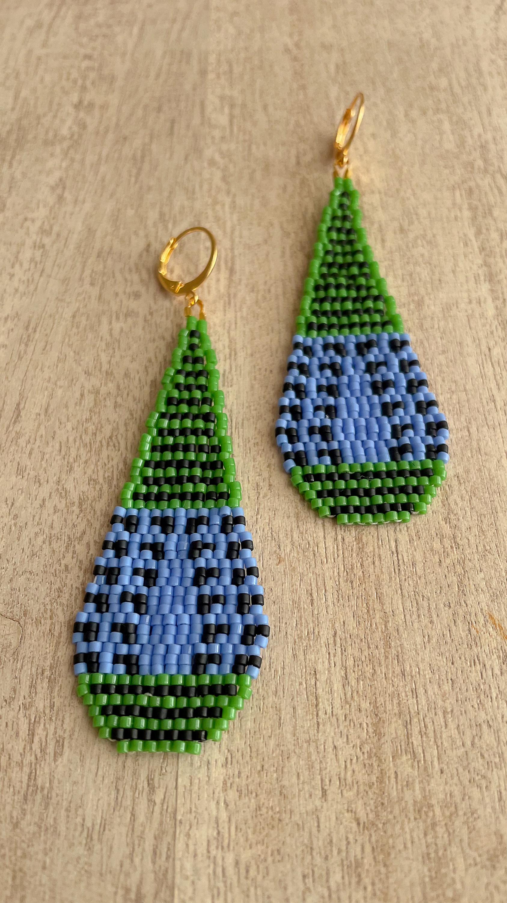 Rhiannon Teardrop Shaped Triple Brick Stitch Fringe Earring Pattern ...