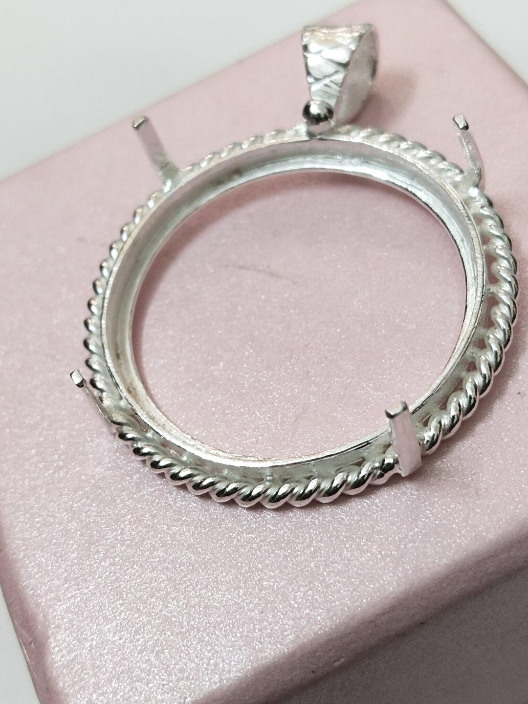 925 Sterling Silver Round Bezel Pendant Blank: Coin Connector Setting ...