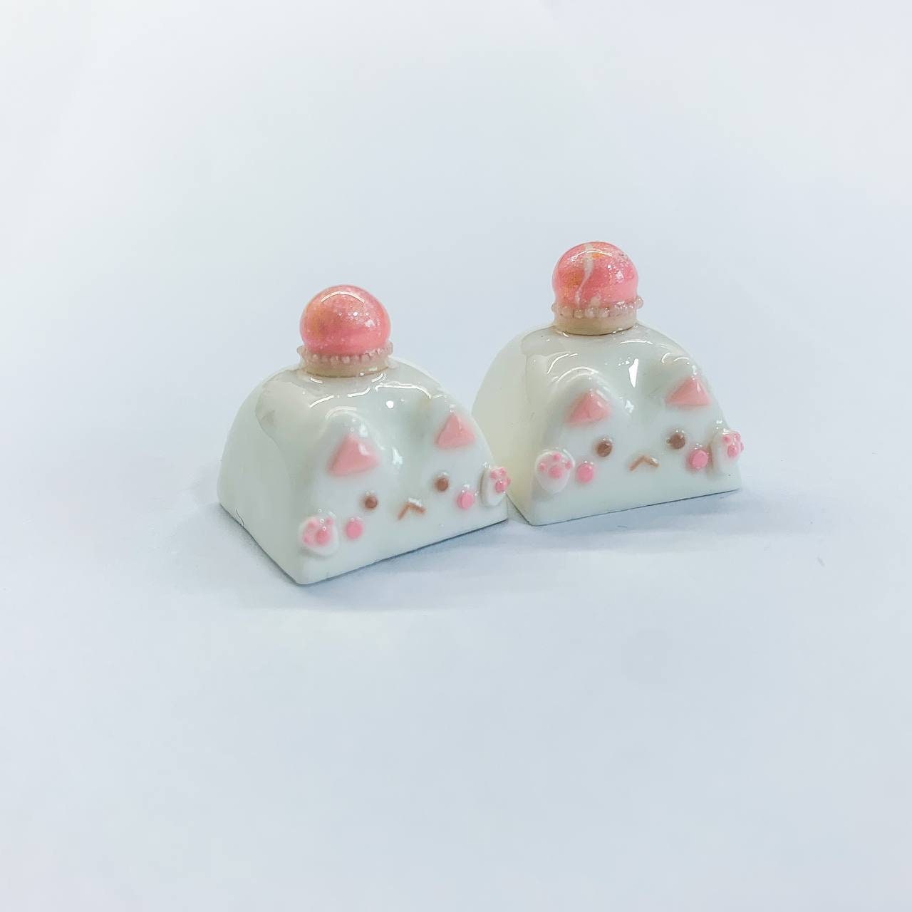 Crystal Ball Kitty Artisan Keycap | Cute Cat Paw Resin Keycap for Mech ...
