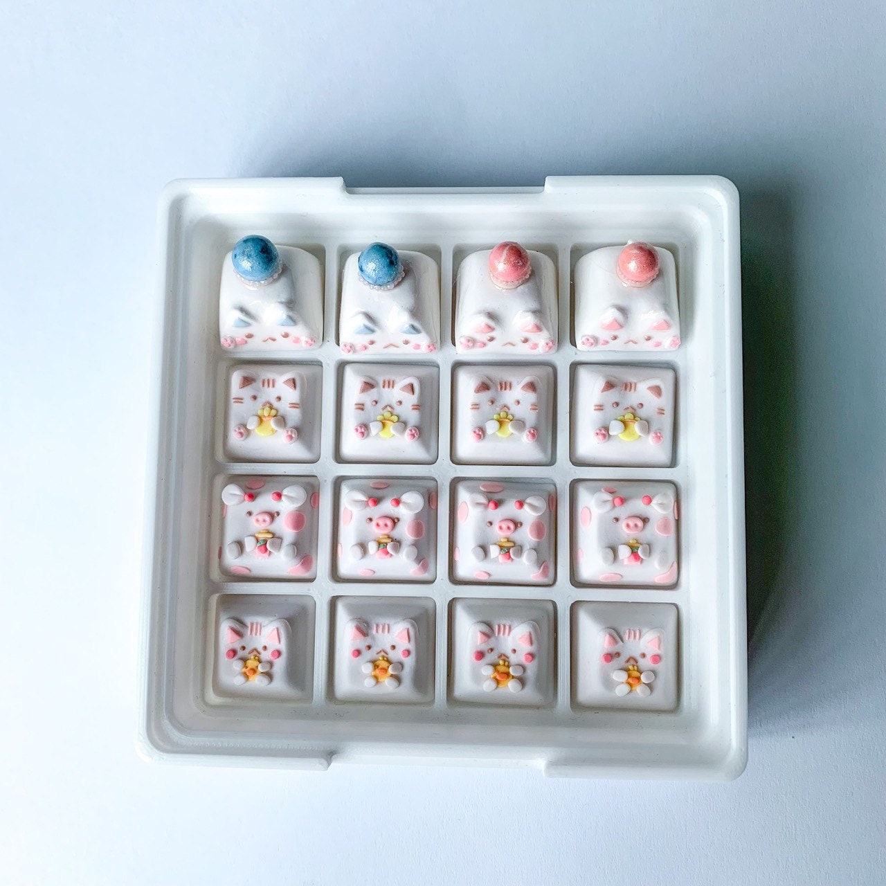 Manekineko Cat Artisan Keycap With Moneybag | Cute Lucky Cat Fortune ...