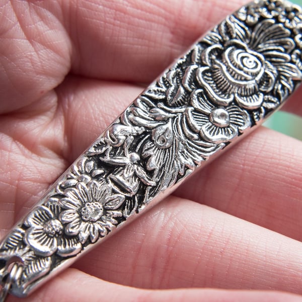 Magnetic Flower Holder - Etsy