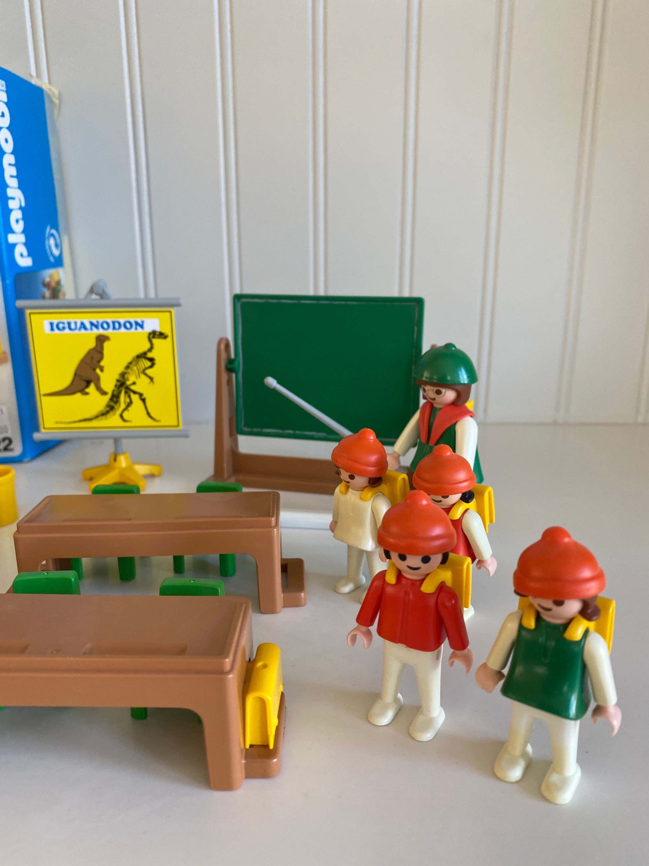 Playmobil 3522-classroom With Teacher and Students - Etsy