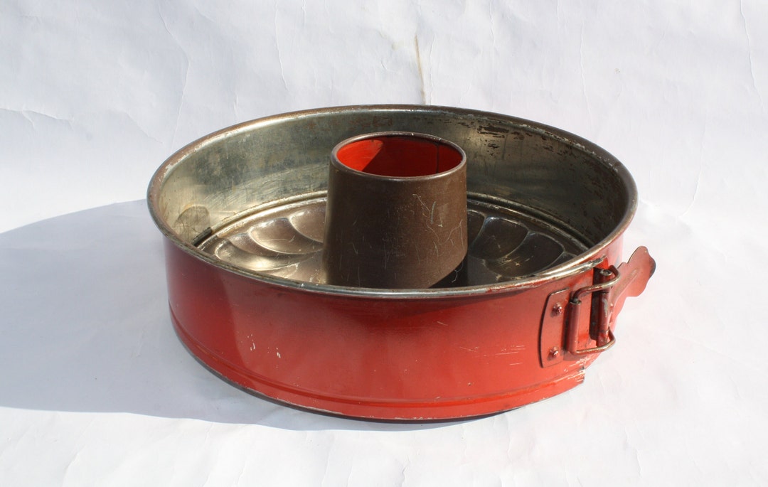 Vintage Iron Cooking Form, Baking Form, Puding Form, Retro Baking ...