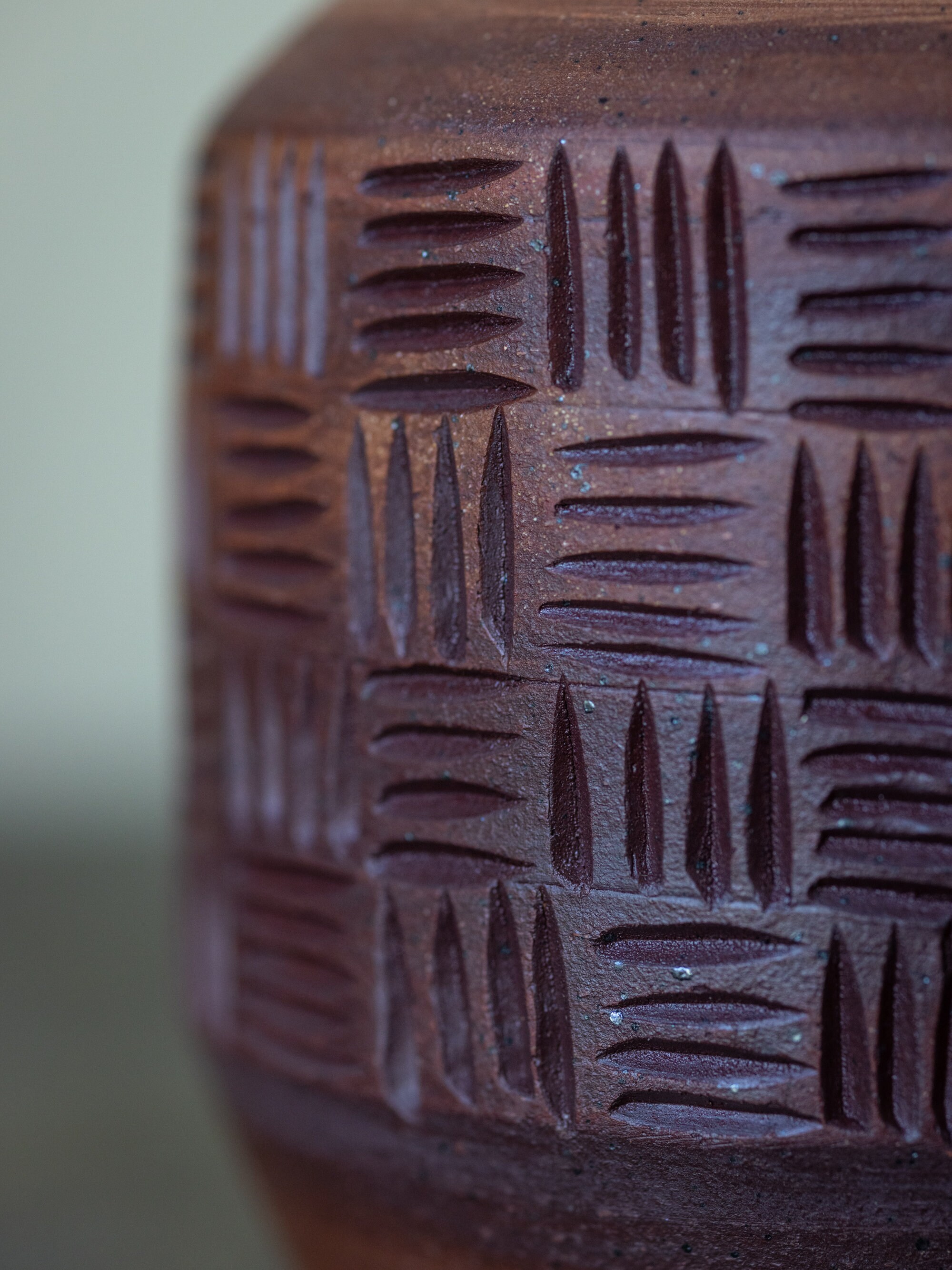 Red Clay Vase Basket Weave Carved Vase Vase Pottery Vase Speckled Red ...