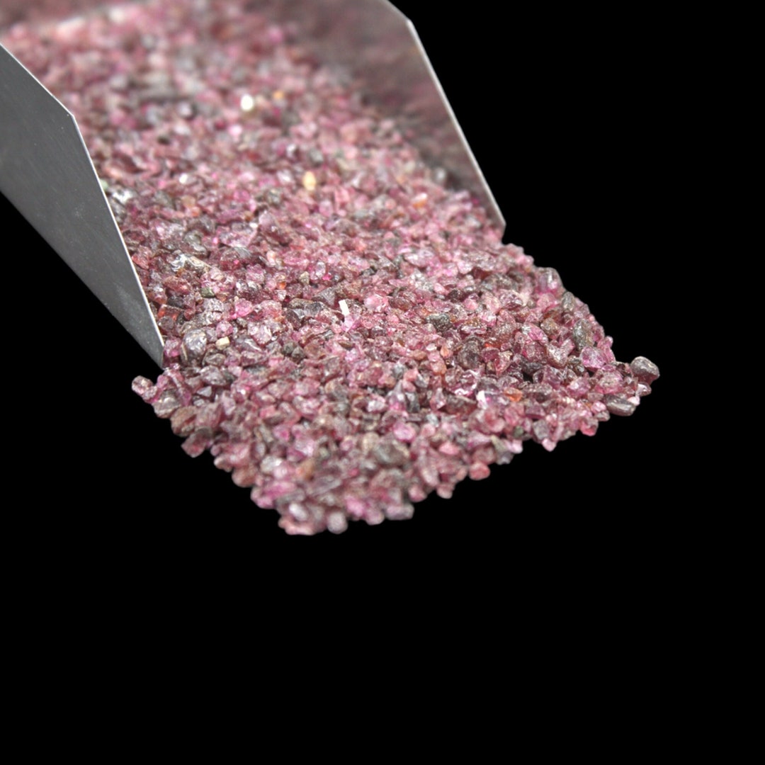 Sparkling Garnet Crushed Raw Stone Powder, 1-3mm Garnet Powder, Healing ...
