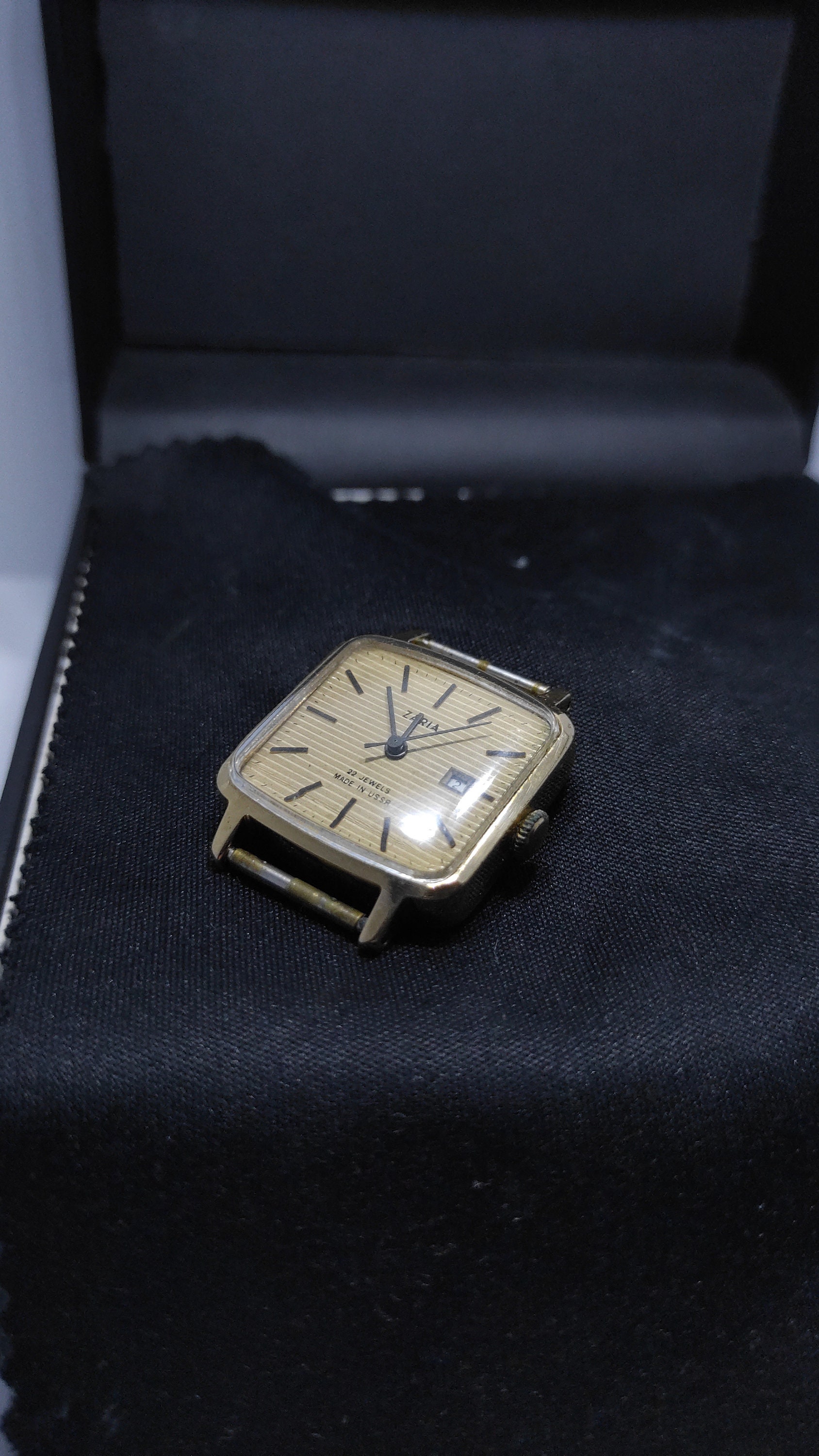 Vintage Wrist Watch Zaria, Rare Wrist Watch, USSR Watch, Soviet Era ...