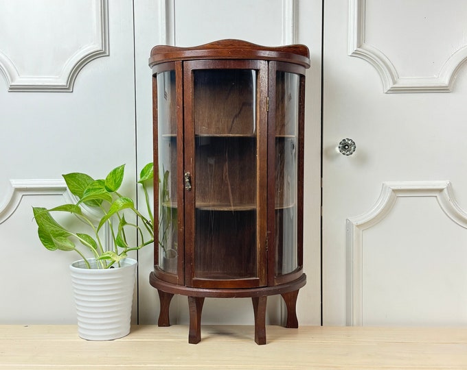 22-1/2" Wooden Salesman Sample Display Cabinet With Curved Glass on 3 ...