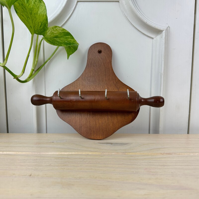 Rolling Pin Holder for Wall - Etsy