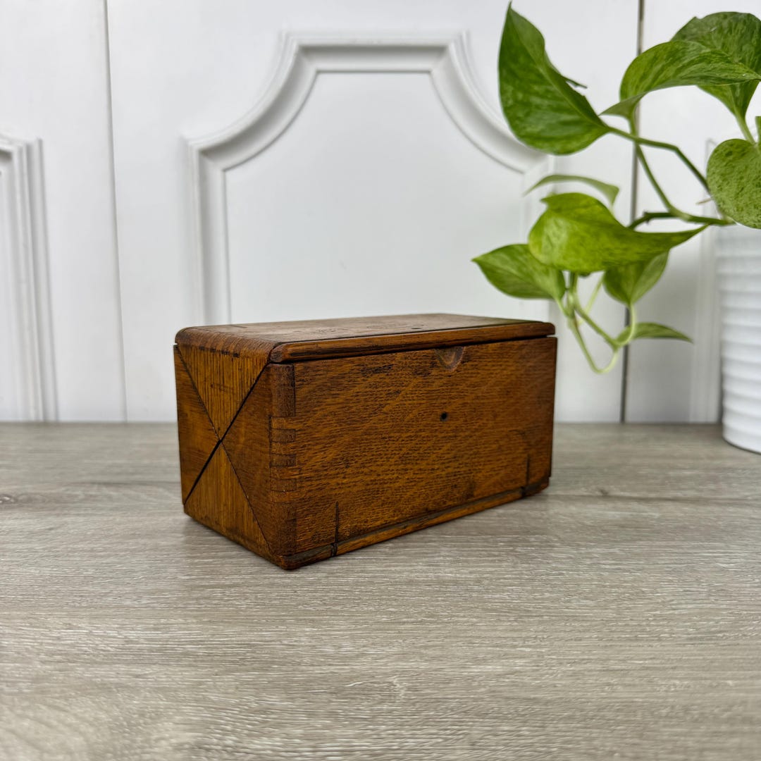 Antique Singer Puzzle Box for Attachments With Box Joint Corners ...