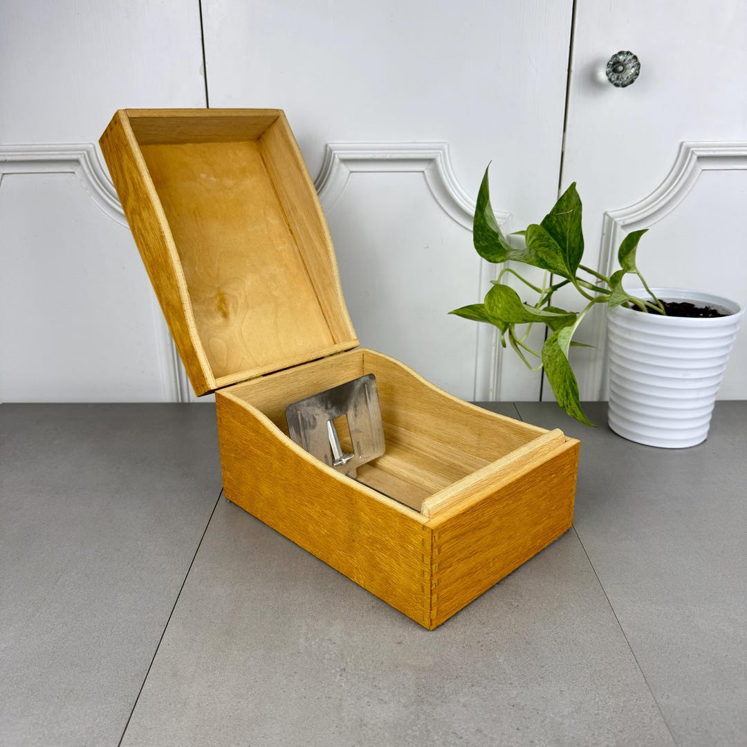 Wooden File Box With Box Joint Corners and Sliding Metal Divider ...