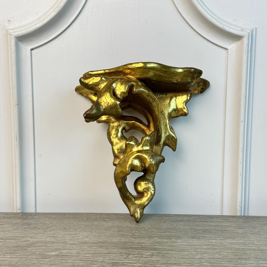 Vintage Italian Rococo Style Carved Giltwood Wall Bracket Shelf, 6" - Etsy