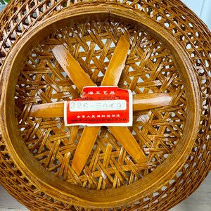 Vintage Shanghai Handicrafts Lidded Basket With Handle, Collectable ...