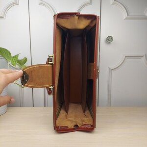 Vintage Genuine Split Cowhide Leather Briefcase With Expandable Brass Moon Closure, Brown ...