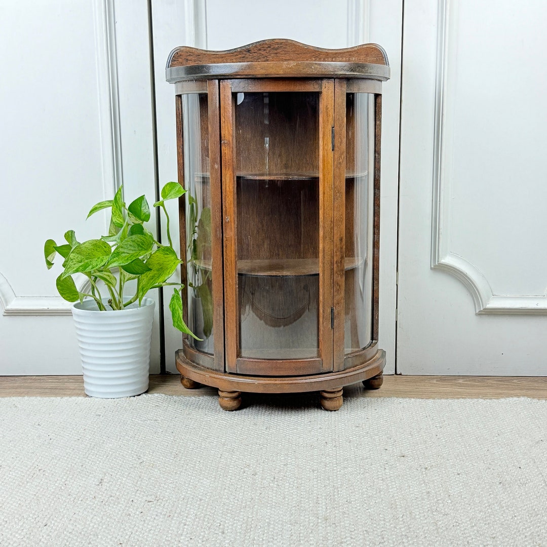 20-3/4 Wooden Salesman Sample Display Cabinet With Curved Glass on 3 ...