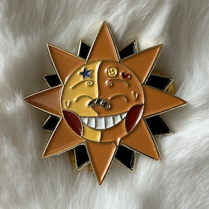 Sundrop FNAF Spinning Enamel Pin IN-STOCK - Etsy