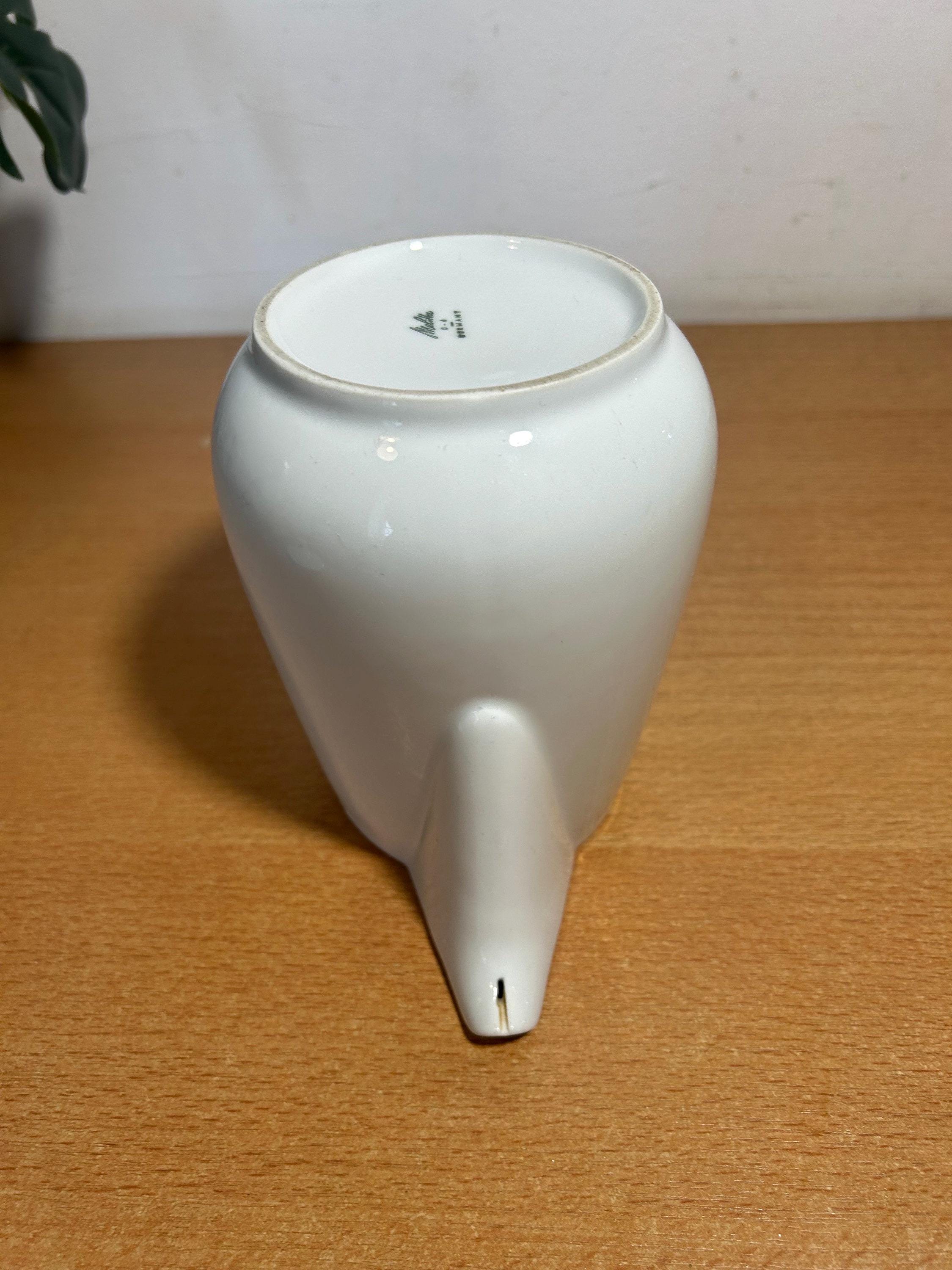 Vintage 1.1 L Melitta White Classic Porcelain Teapot Tea Coffee Pot ...