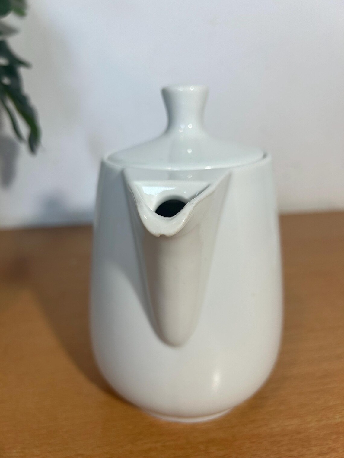 Vintage 1.1 L Melitta White Classic Porcelain Teapot Tea Coffee Pot ...