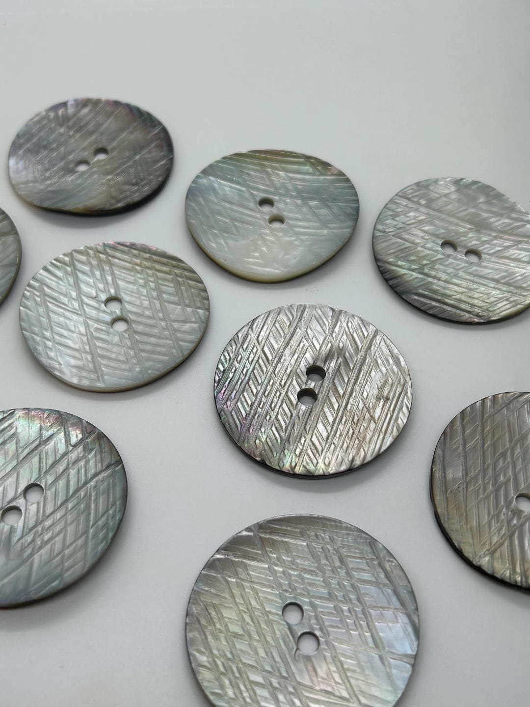 Vintage Smoky Mother of Pearl Two-hole Buttons / Set of 9 / Natural Agoya Shell Round Buttons - Etsy