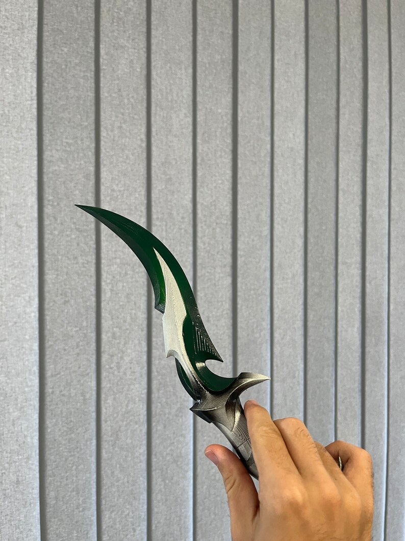 Valorant Forsaken Knife / Valorant Knife / Valorant Cosplay / - Etsy ...