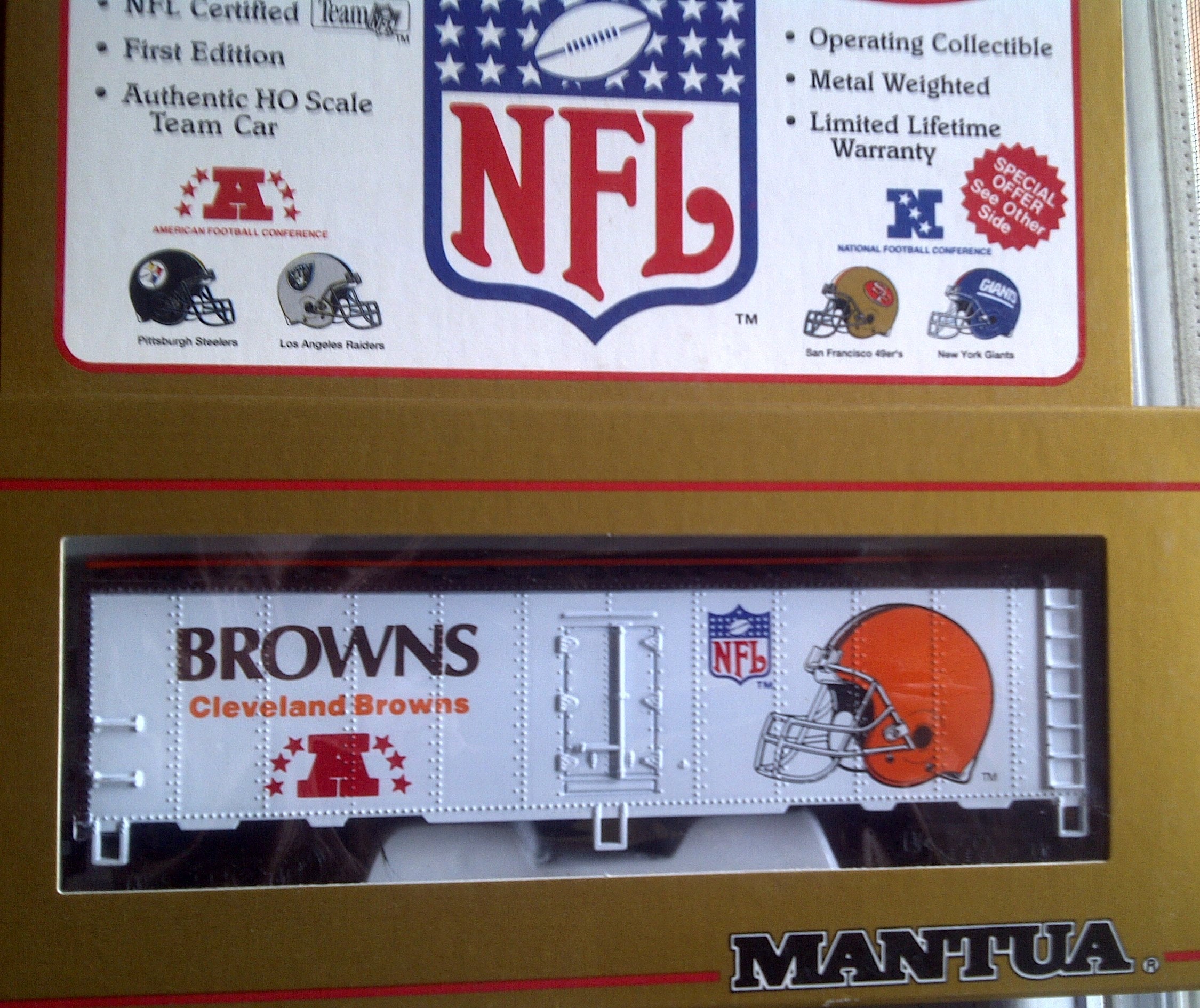 Mantua HO Train Car NFL Cleveland Browns Team Car New in Box - Etsy