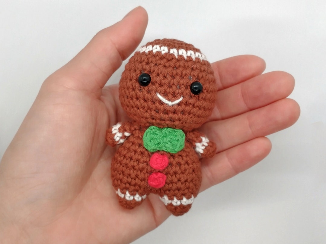 Mini Gingerbread Man Crochet Pattern | Amigurumi Pattern PDF | Amigurumi Keychain Toy Doll ...