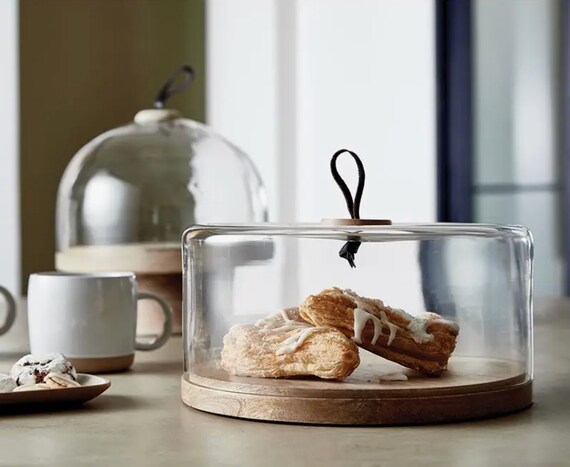 Cake Display Stands With Domes