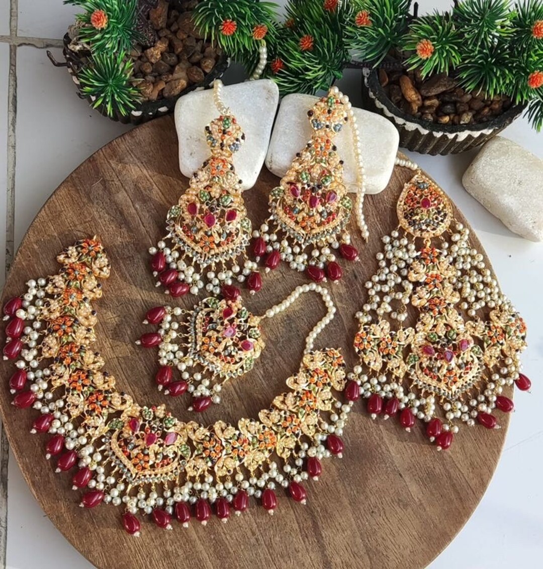 Nauratan Hyderabadi Bridal Set / Indian Pakistani Shaadi Jerwelry ...