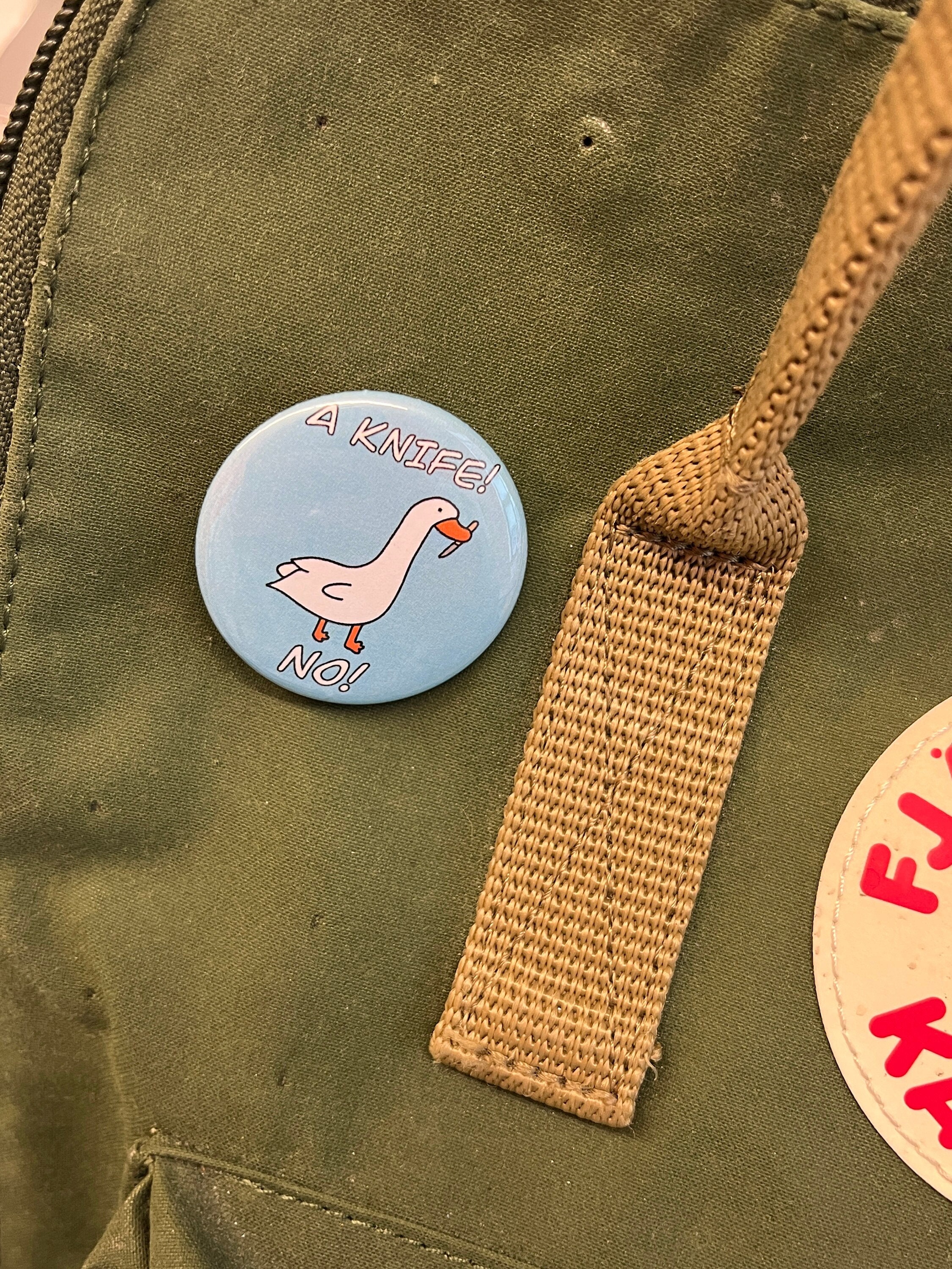 A Knife, No Pin Vine Pin Button, Goose Pin, Goose Button, Goose With ...