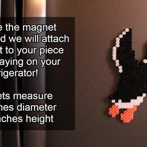 8-bit Duck Hunt Flying Duck Perler Bead Design | Nintendo Game Room ...