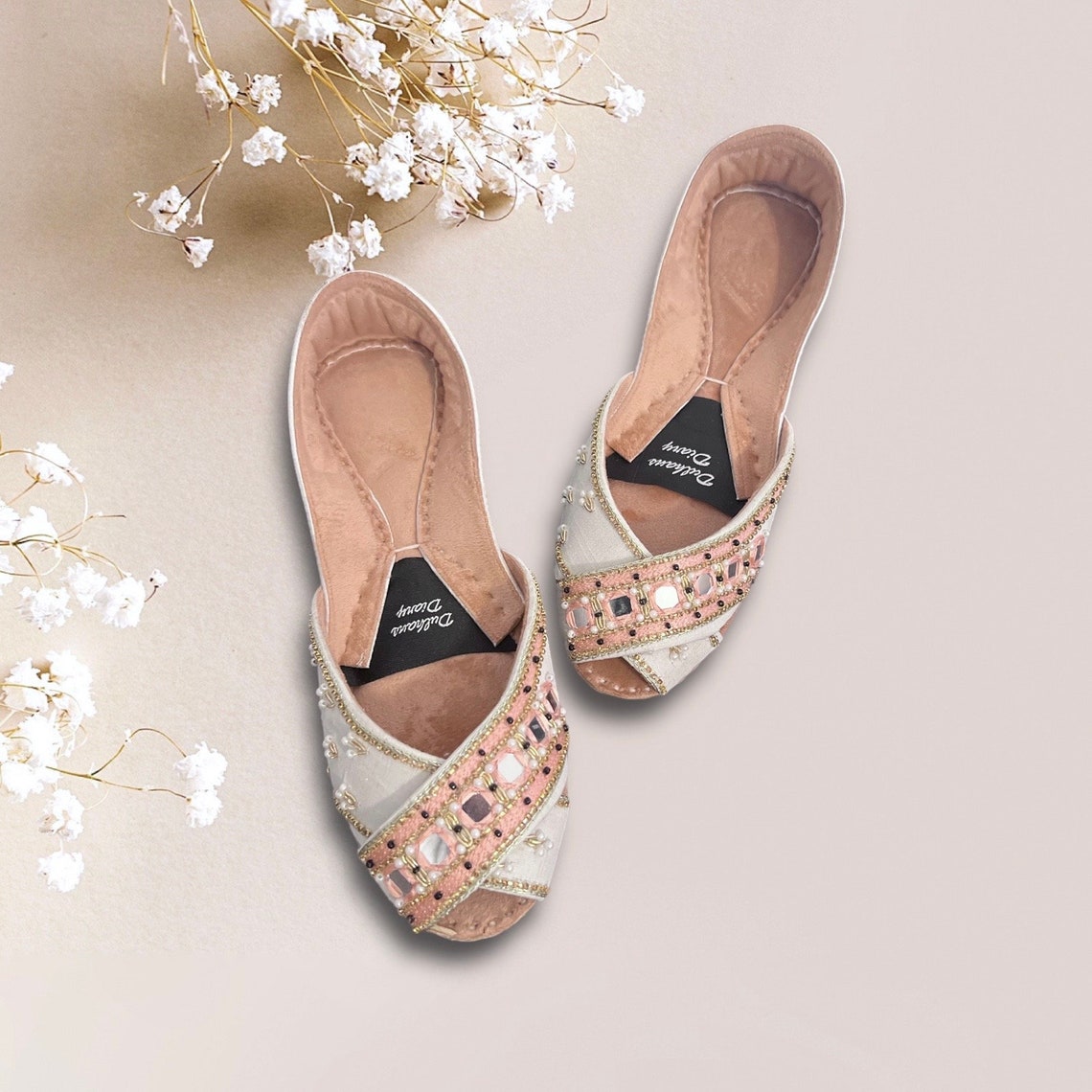 Handmade Peachy Pink Mirror Work Jutti: Beaded Bridal Khussa Sandal - Etsy