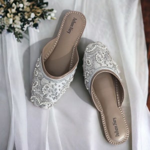 Dulhansdiary Backless Beaded White Khussa/juttis/ladies Handmade ...
