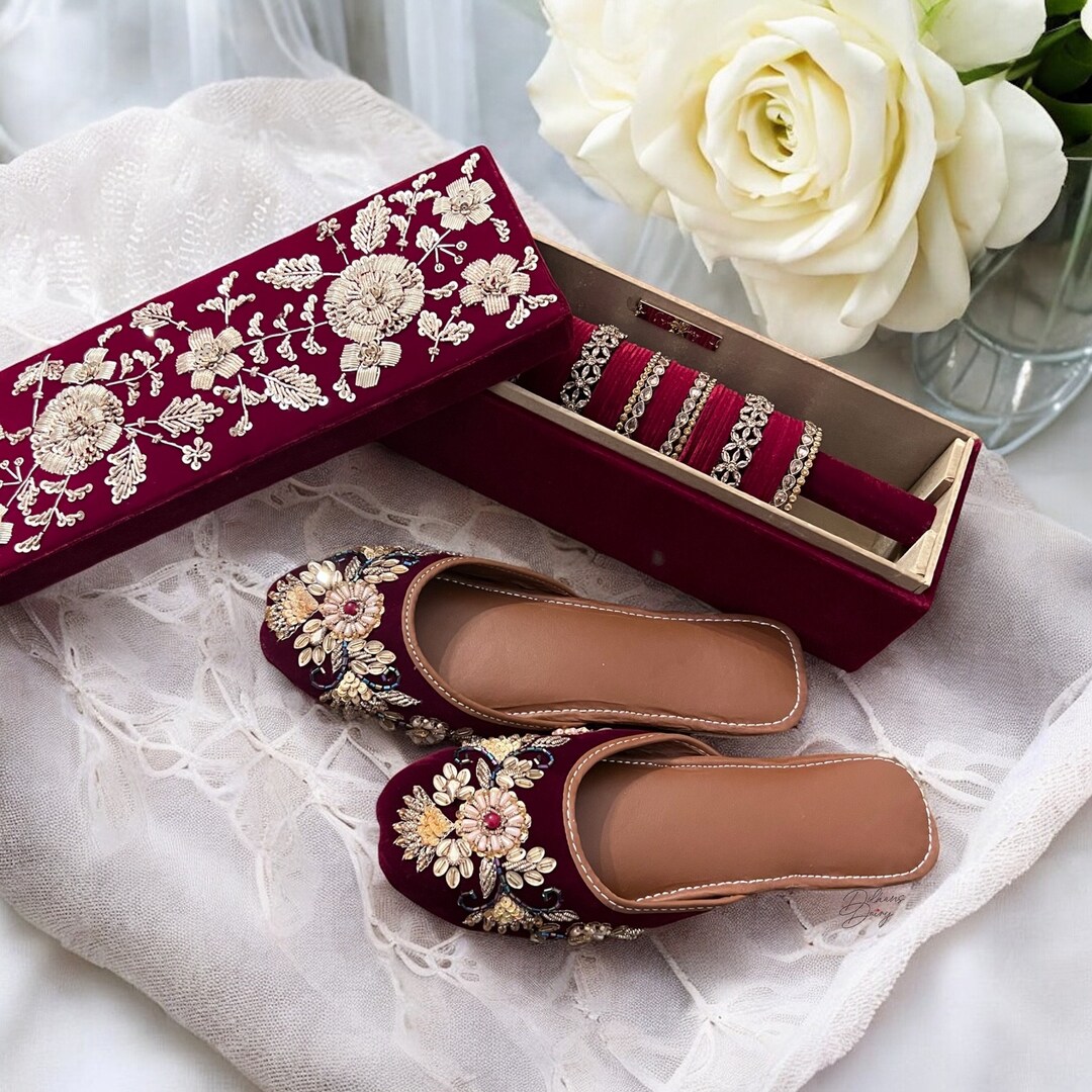 Handmade Maroon Bridal Khussa: Embroidered Pakistani Indian Wedding ...