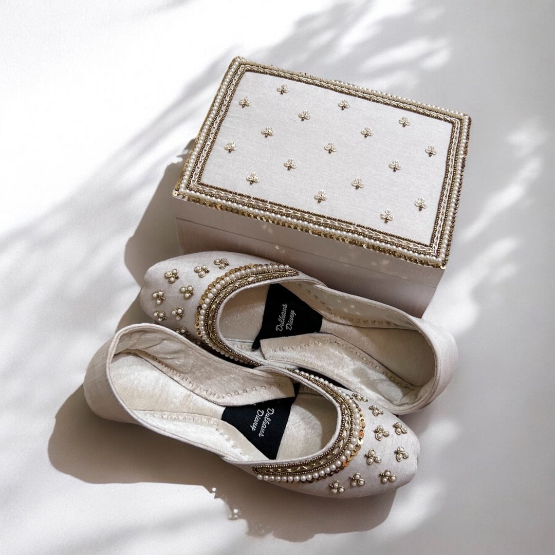 Ivory Velvet Bridal Khussa Jutti: Handmade Pakistani Wedding Shoes - Etsy