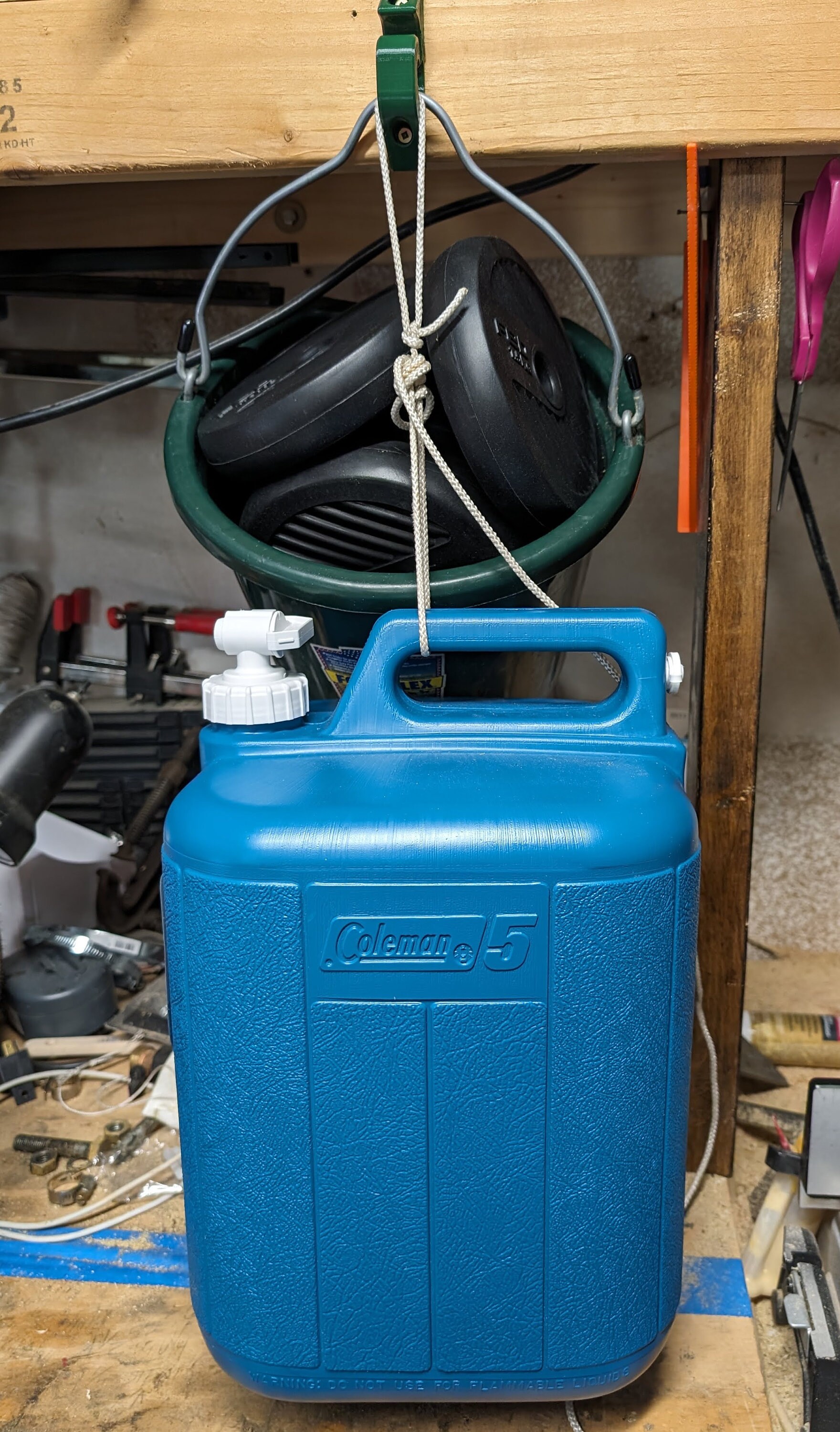 Captive Bucket Hanger 5 Pack | Prevent Thrown Feed and Water Buckets ...