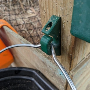 Captive Bucket Hanger 5 Pack | Prevent Thrown Feed and Water Buckets ...